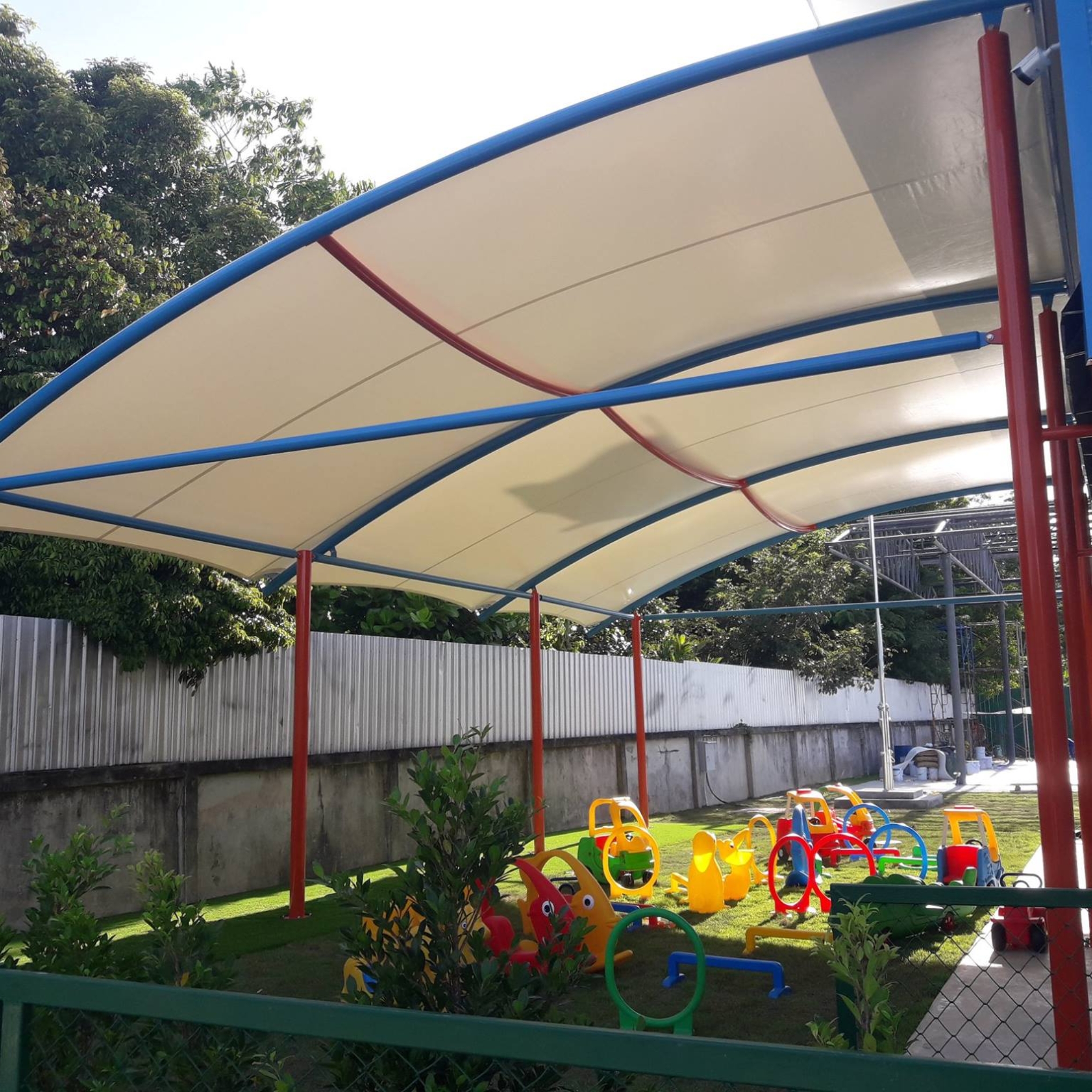 Play Area Shade | Outdoor Shade for Playgrounds | The Royal Shade